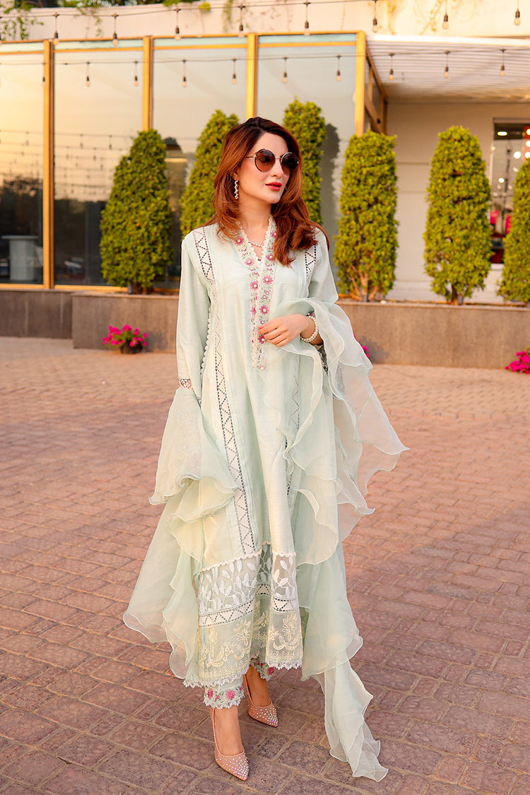 Mehak Yaqoob Pakistani Fashion Designer - Women's Designer Dresses ...