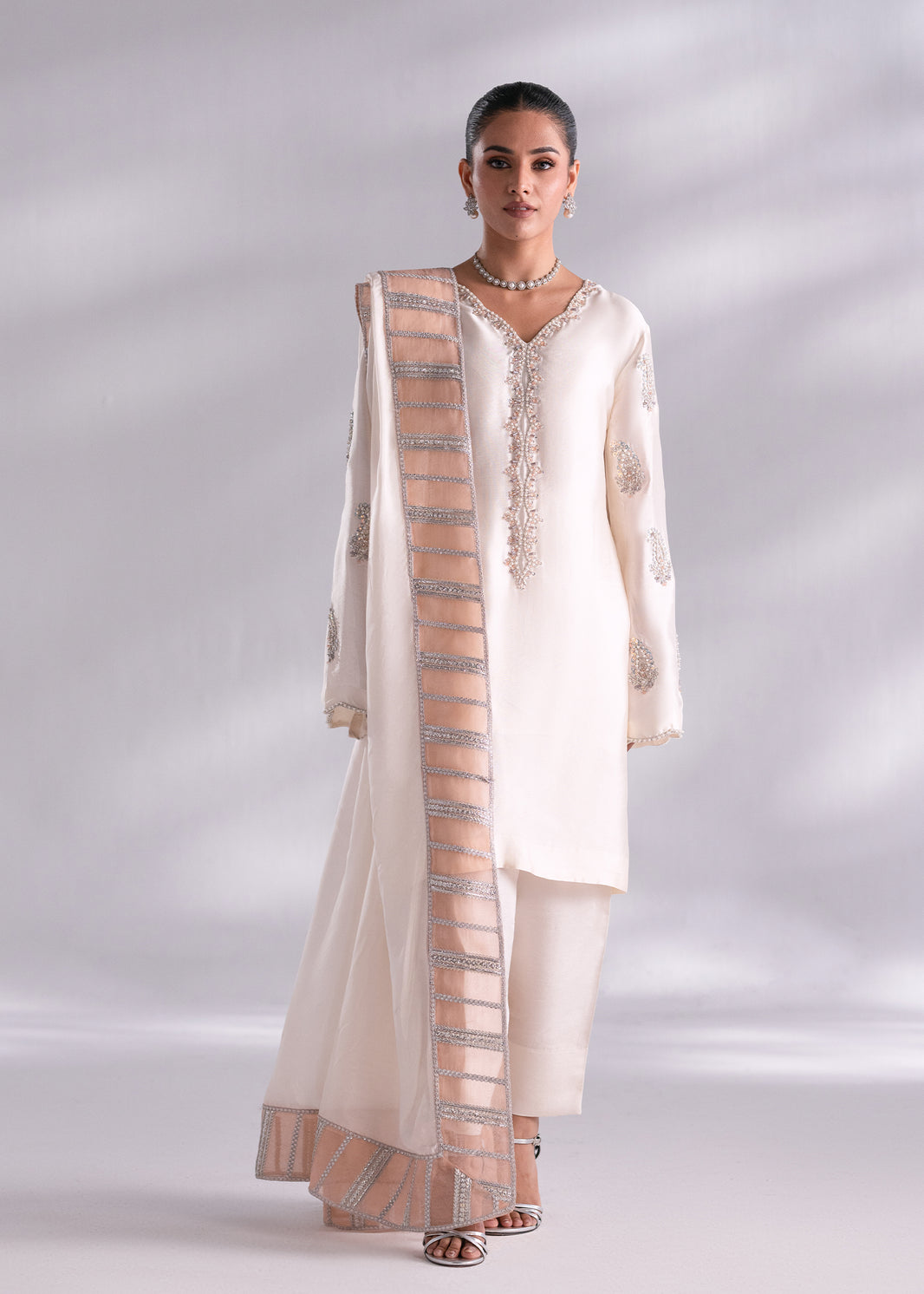 Mehak Yaqoob Pakistani Fashion Designer - Women's Designer Dresses ...