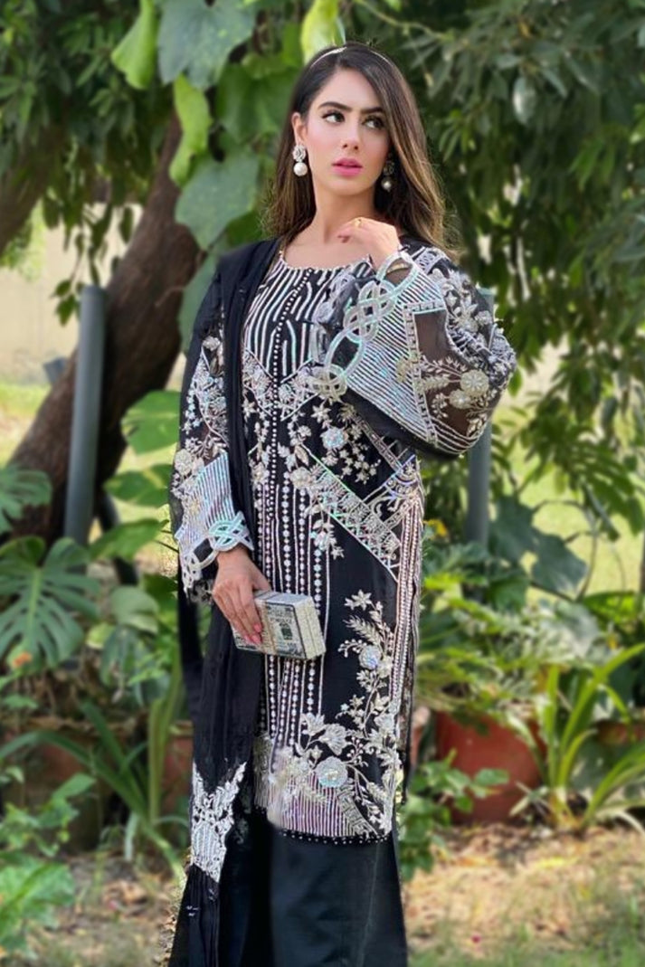 Sombre - Shanzay Sheikh – Mehak Yaqoob Couture